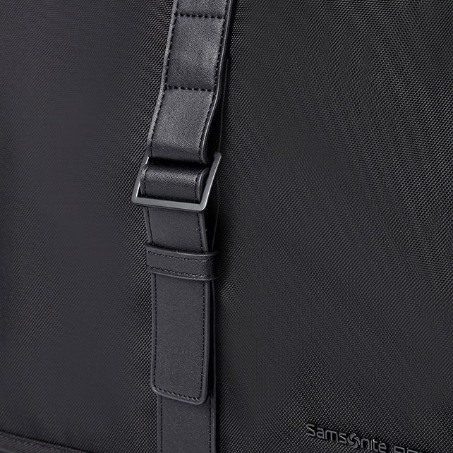 Samsonite Red Craggan Messenger Bag